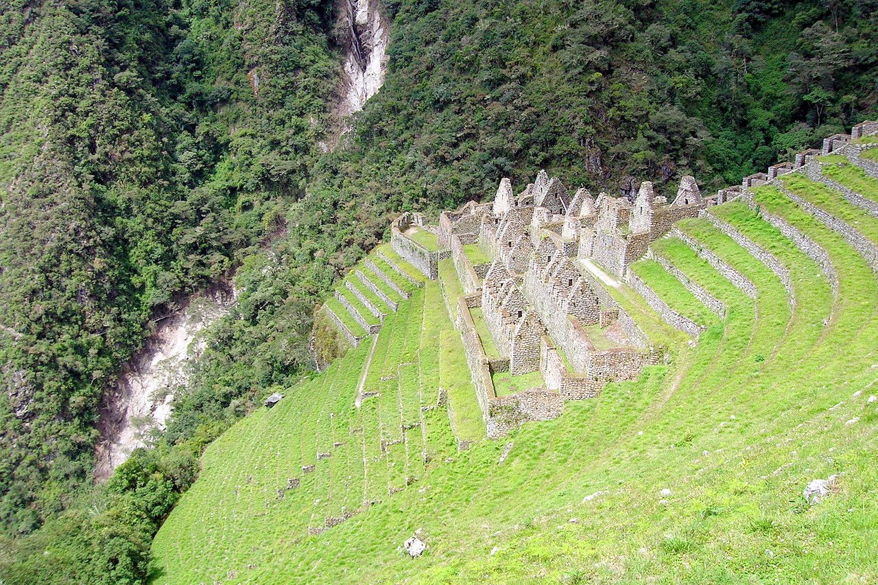 Blue Green Atlas - The Geography of Peru